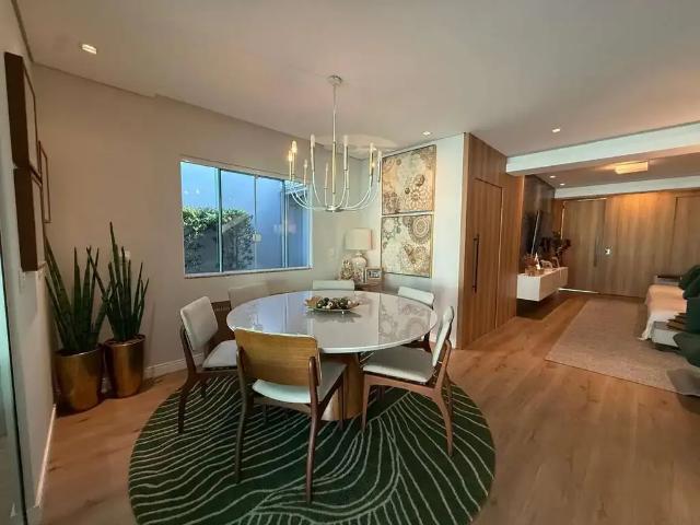 Casa / Sobrado para Venda em Joinville/SC Vila Nova 3 Quartos