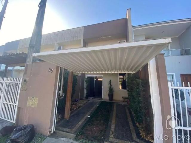 Casa / Sobrado para Venda em Joinville/SC Vila Nova 3 Quartos