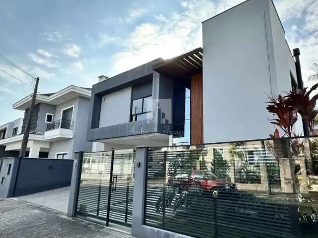 Casa / Sobrado para Venda em Joinville/SC Vila Nova 3 Quartos