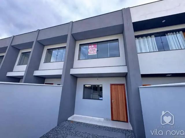Casa / Sobrado para Venda em Joinville/SC Vila Nova 3 Quartos