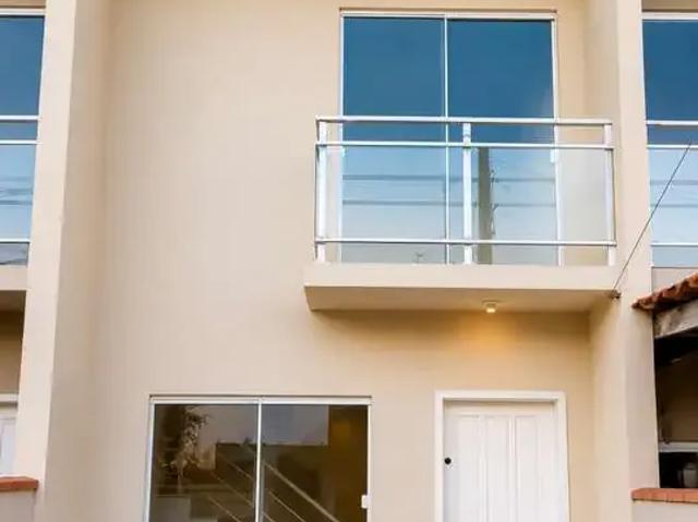Casa / Sobrado para Venda em Joinville/SC Vila Nova 2 Quartos
