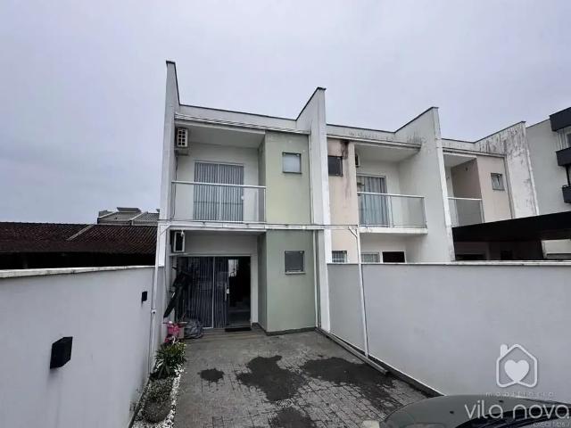 Casa / Sobrado para Venda em Joinville/SC Vila Nova 2 Quartos