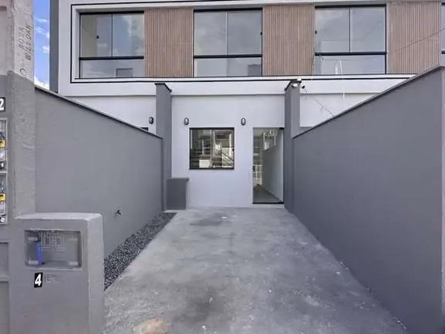 Casa / Sobrado para Venda em Joinville/SC Vila Nova 2 Quartos