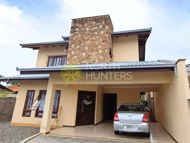 Casa / Sobrado para Venda em Joinville/SC Vila Nova 4 Quartos