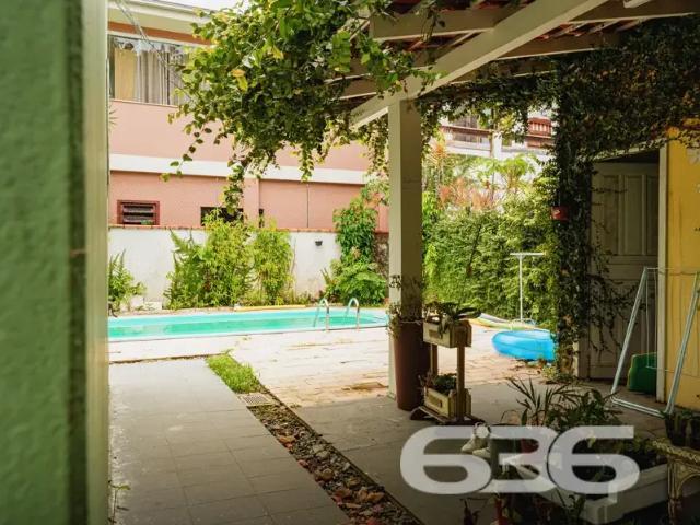 Casa / Sobrado para Venda em Joinville/SC América 3 Quartos