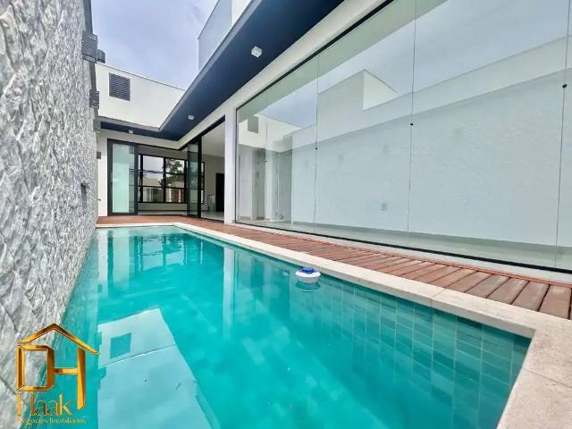 Casa / Sobrado para Venda em Joinville/SC América 3 Quartos