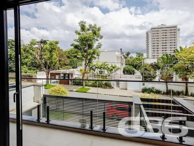 Casa / Sobrado para Venda em Joinville/SC América 3 Quartos