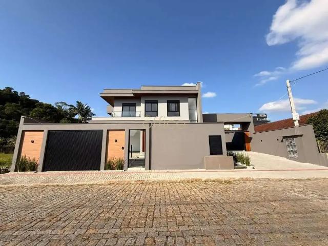 Casa / Sobrado para Venda em Joinville/SC América 3 Quartos