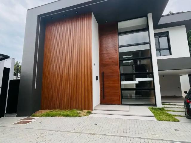 Casa / Sobrado para Venda em Joinville/SC América 3 Quartos