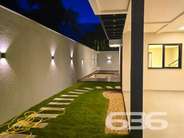 Casa / Sobrado para Venda em Joinville/SC América 3 Quartos
