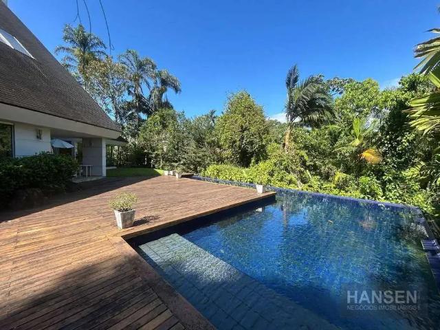 Casa / Sobrado para Venda em Joinville/SC América 3 Quartos