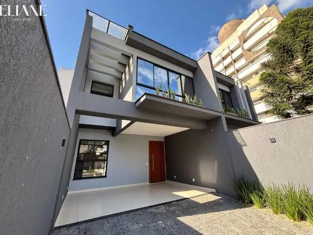 Casa / Sobrado para Venda em Joinville/SC América 4 Quartos