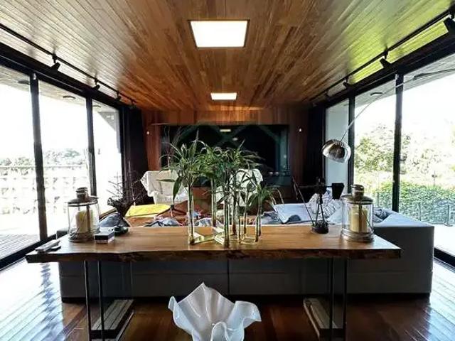 Casa / Sobrado para Venda em Joinville/SC América 4 Quartos