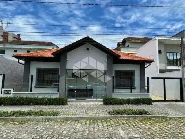 Casa / Sobrado para Venda em Joinville/SC América 4 Quartos