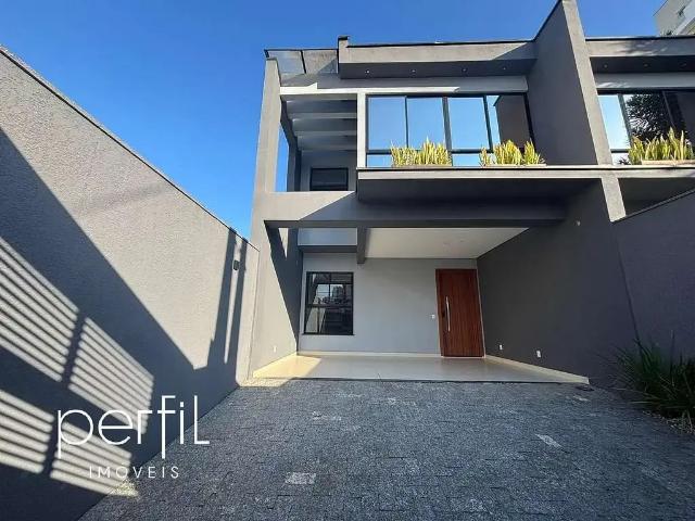 Casa / Sobrado para Venda em Joinville/SC América 4 Quartos
