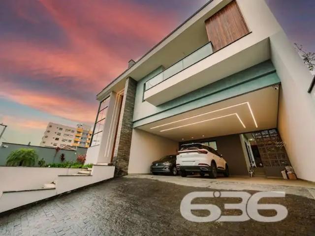 Casa / Sobrado para Venda em Joinville/SC América 5 Quartos