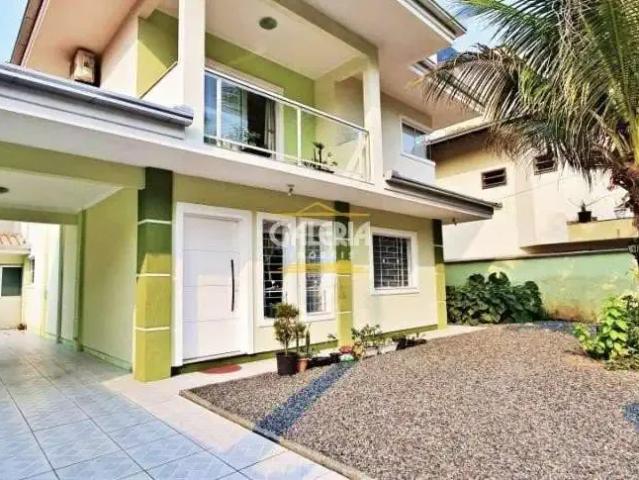 Casa / Sobrado para Venda em Joinville/SC Anita Garibaldi 3 Quartos