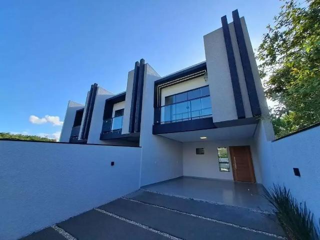 Casa / Sobrado para Venda em Joinville/SC Anita Garibaldi 3 Quartos