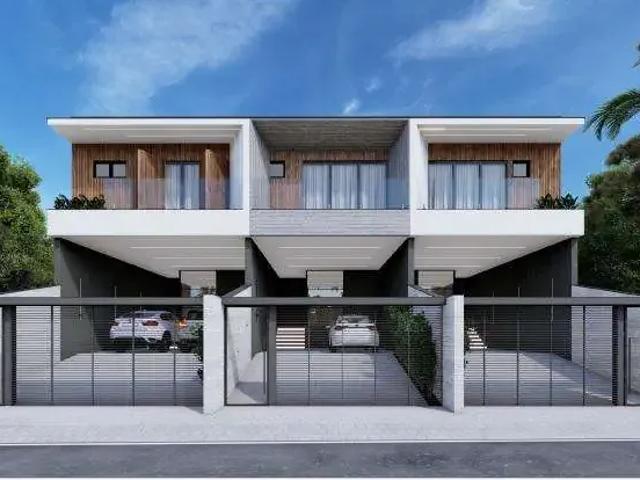 Casa / Sobrado para Venda em Joinville/SC Anita Garibaldi 3 Quartos