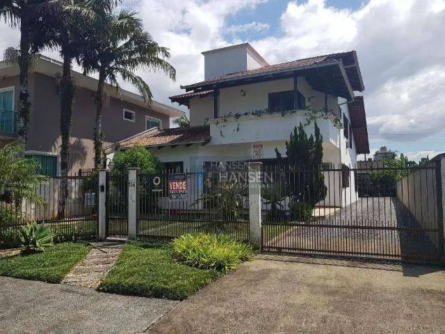 Casa / Sobrado para Venda em Joinville/SC Anita Garibaldi 3 Quartos