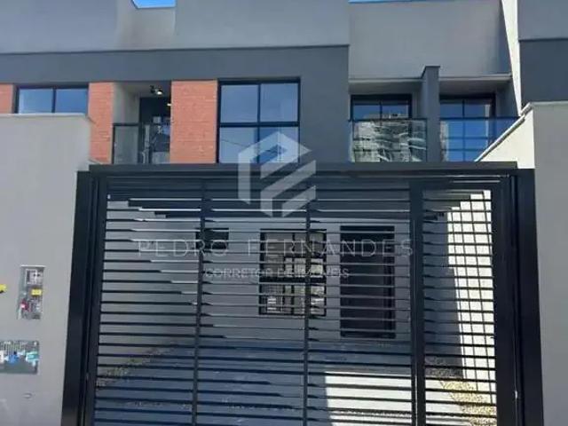 Casa / Sobrado para Venda em Joinville/SC Anita Garibaldi 3 Quartos