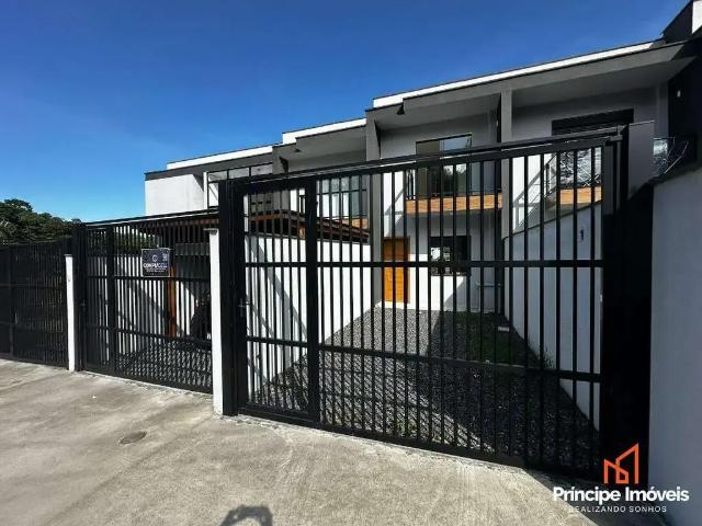 Casa / Sobrado para Venda em Joinville/SC Anita Garibaldi 2 Quartos