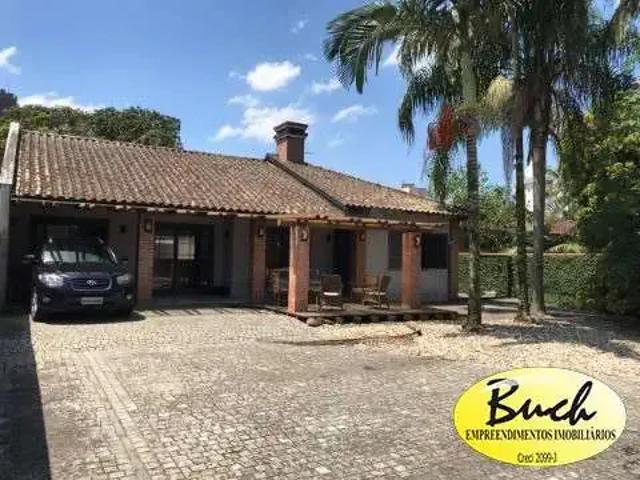 Casa / Sobrado para Venda em Joinville/SC Anita Garibaldi 2 Quartos