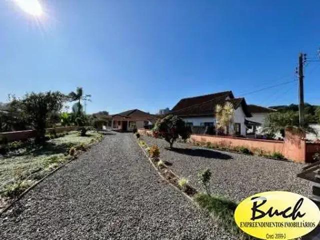 Casa / Sobrado para Venda em Joinville/SC Anita Garibaldi 2 Quartos