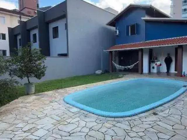 Casa / Sobrado para Venda em Joinville/SC Atiradores 3 Quartos