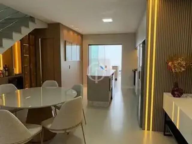 Casa / Sobrado para Venda em Joinville/SC Atiradores 3 Quartos
