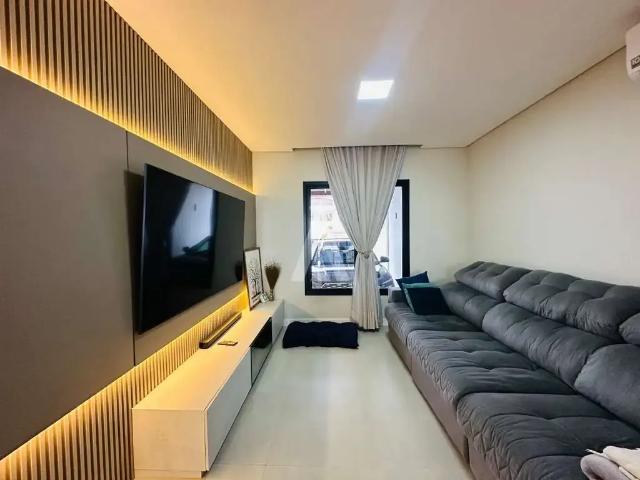 Casa / Sobrado para Venda em Joinville/SC Atiradores 3 Quartos