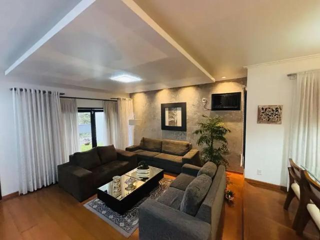 Casa / Sobrado para Venda em Joinville/SC Atiradores 3 Quartos