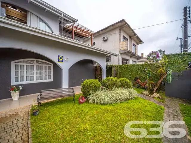 Casa / Sobrado para Venda em Joinville/SC Aventureiro 4 Quartos