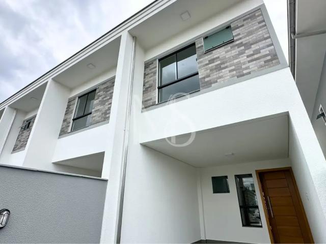 Casa / Sobrado para Venda em Joinville/SC Aventureiro 2 Quartos