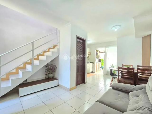 Casa / Sobrado para Venda em Joinville/SC Aventureiro 2 Quartos