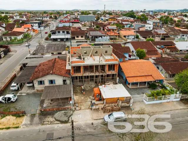 Casa / Sobrado para Venda em Joinville/SC Aventureiro 2 Quartos