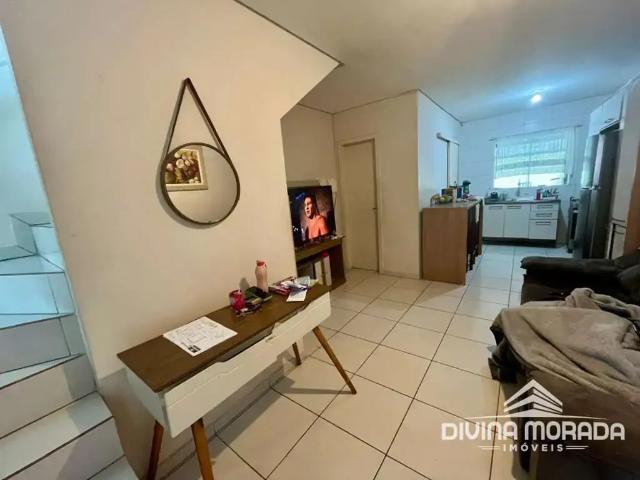 Casa / Sobrado para Venda em Joinville/SC Aventureiro 2 Quartos