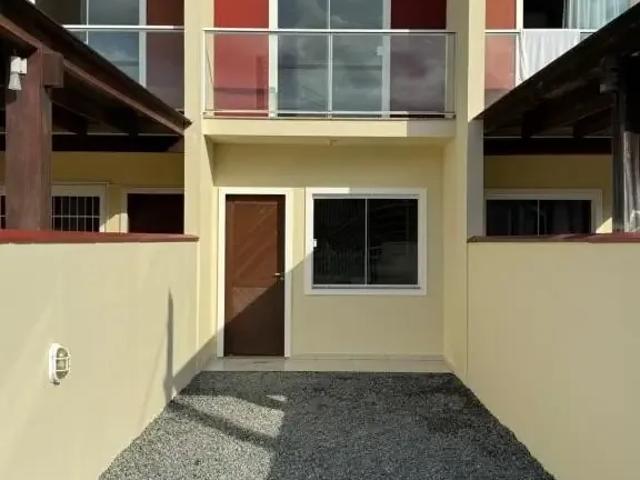 Casa / Sobrado para Venda em Joinville/SC Aventureiro 2 Quartos