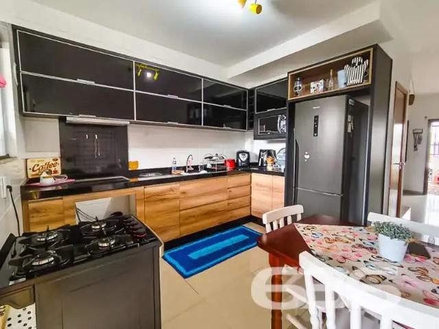 Casa / Sobrado para Venda em Joinville/SC Aventureiro 2 Quartos