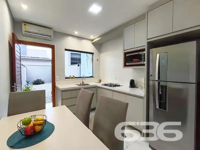 Casa / Sobrado para Venda em Joinville/SC Aventureiro 2 Quartos