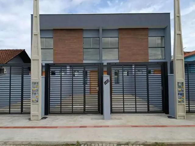 Casa / Sobrado para Venda em Joinville/SC Aventureiro 2 Quartos