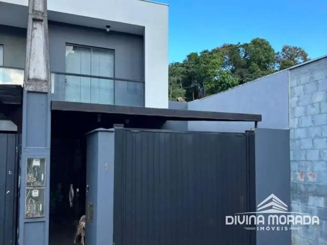 Casa / Sobrado para Venda em Joinville/SC Aventureiro 2 Quartos