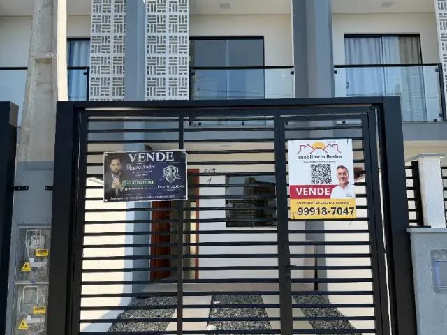 Casa / Sobrado para Venda em Joinville/SC Aventureiro 2 Quartos