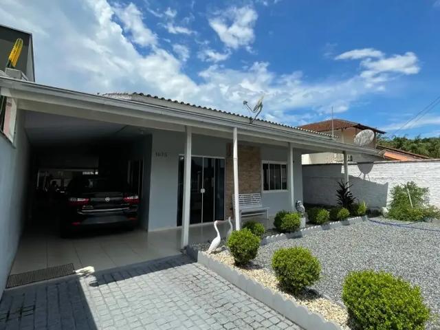 Casa / Sobrado para Venda em Joinville/SC Aventureiro 2 Quartos