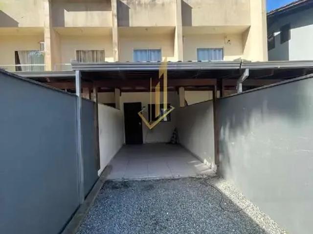 Casa / Sobrado para Venda em Joinville/SC Aventureiro 2 Quartos
