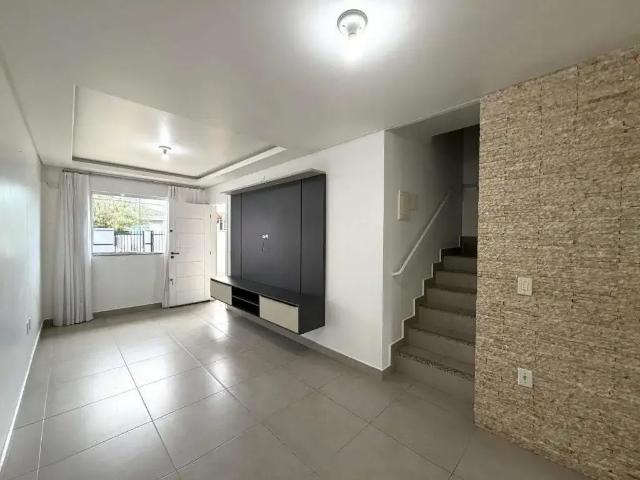 Casa / Sobrado para Venda em Joinville/SC Aventureiro 3 Quartos