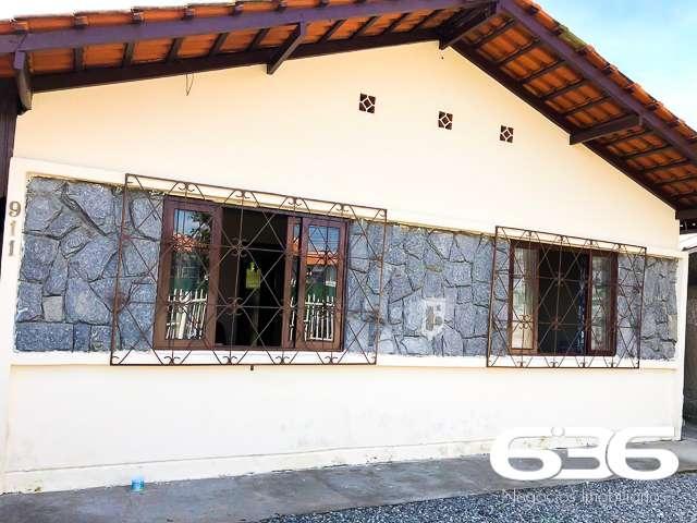 Casa / Sobrado para Venda em Joinville/SC Aventureiro 3 Quartos
