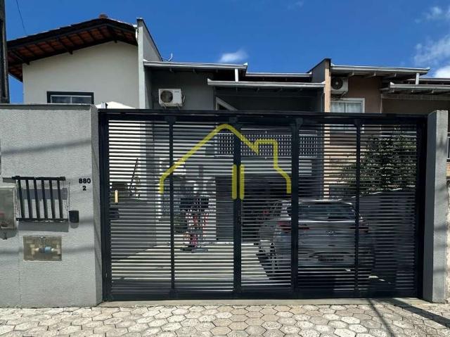 Casa / Sobrado para Venda em Joinville/SC Aventureiro 3 Quartos