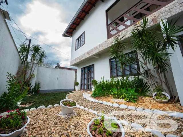 Casa / Sobrado para Venda em Joinville/SC Aventureiro 3 Quartos