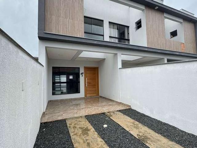 Casa / Sobrado para Venda em Joinville/SC Aventureiro 3 Quartos